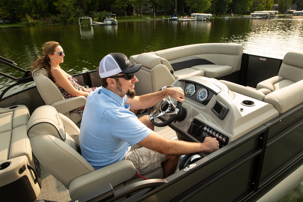 The Best Hats for Boating (6 Top Choices)